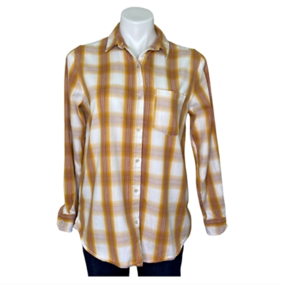 Universal Thread | Tops | Stunning Gold Yellow Flannel Shirt | Poshmark